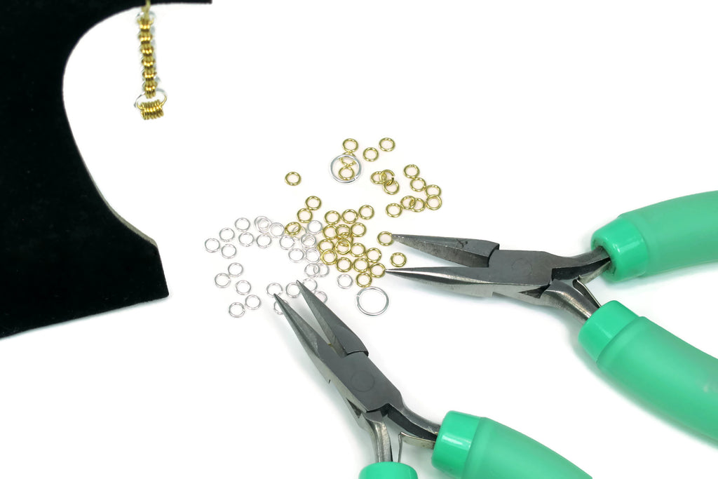 Chainmaille Tools - What Tools Do I Need to Learn Chain Mail ...